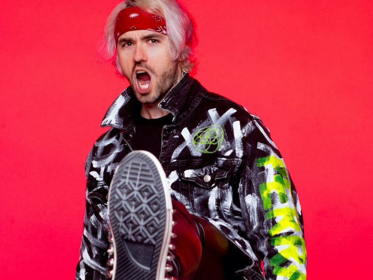 Love Made (Her) Do It: Chatting with Singer Ellise on Chasing Music ...