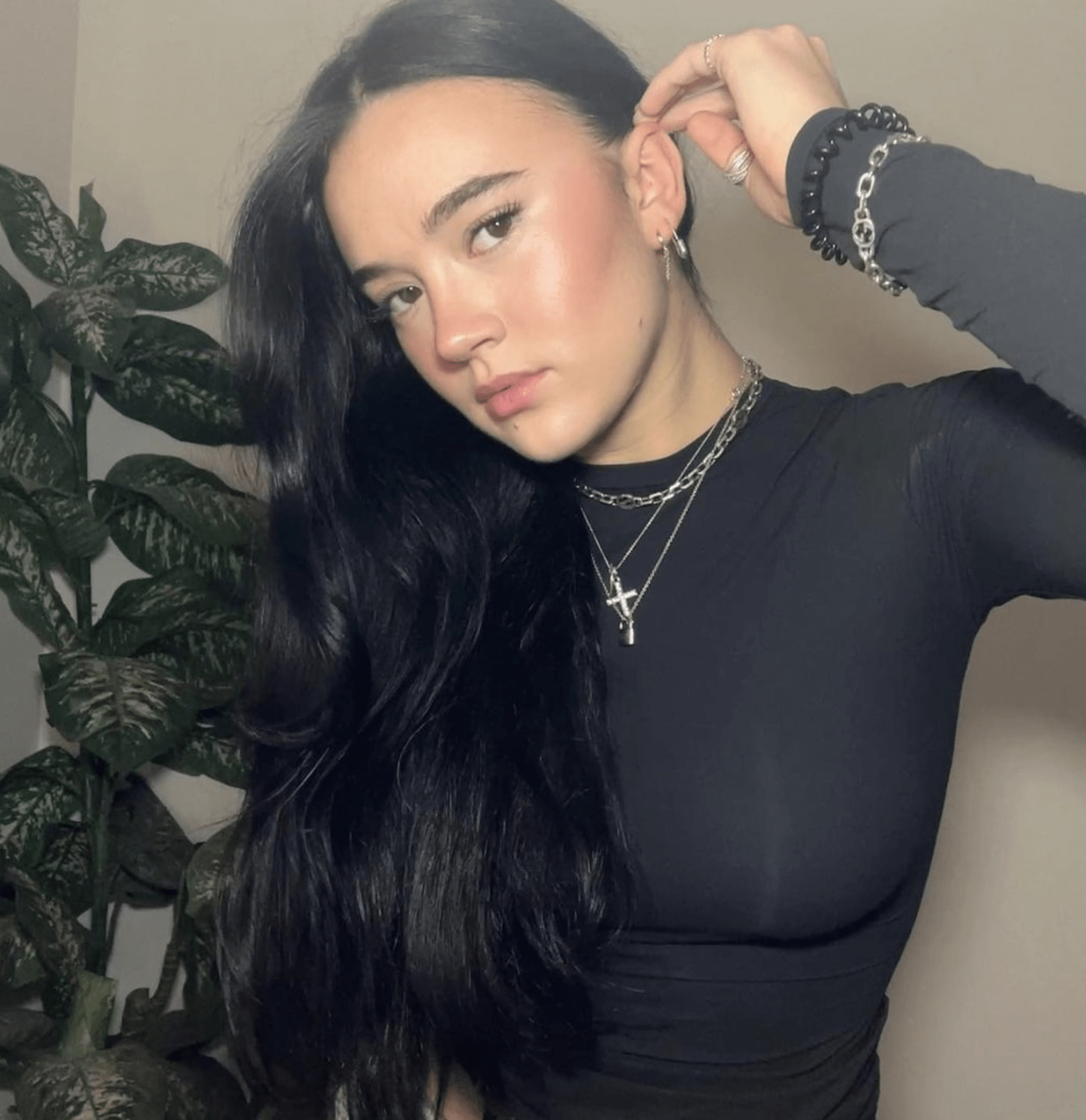 An Interview with Beauty Influencer, Fiona Frills - Cliché Magazine