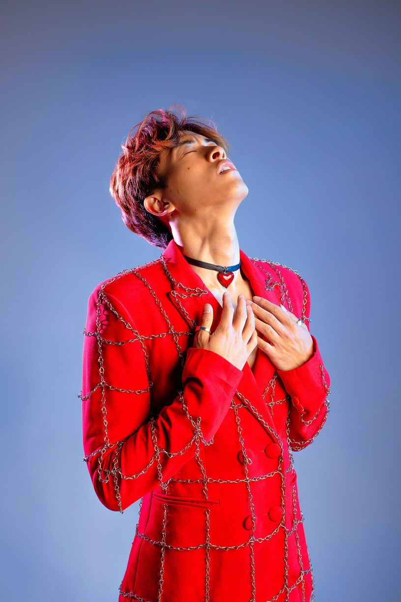 Alan Chikin Chow Unites the Globe through Laughter - Cliché Magazine